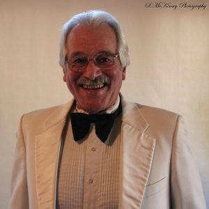 Résumé - Christopher Saam - A Many of Many Talents